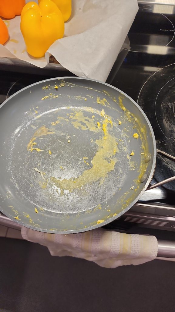 Can Green Pans Go in Oven: Safe Cooking Tips Revealed – buzzlyo