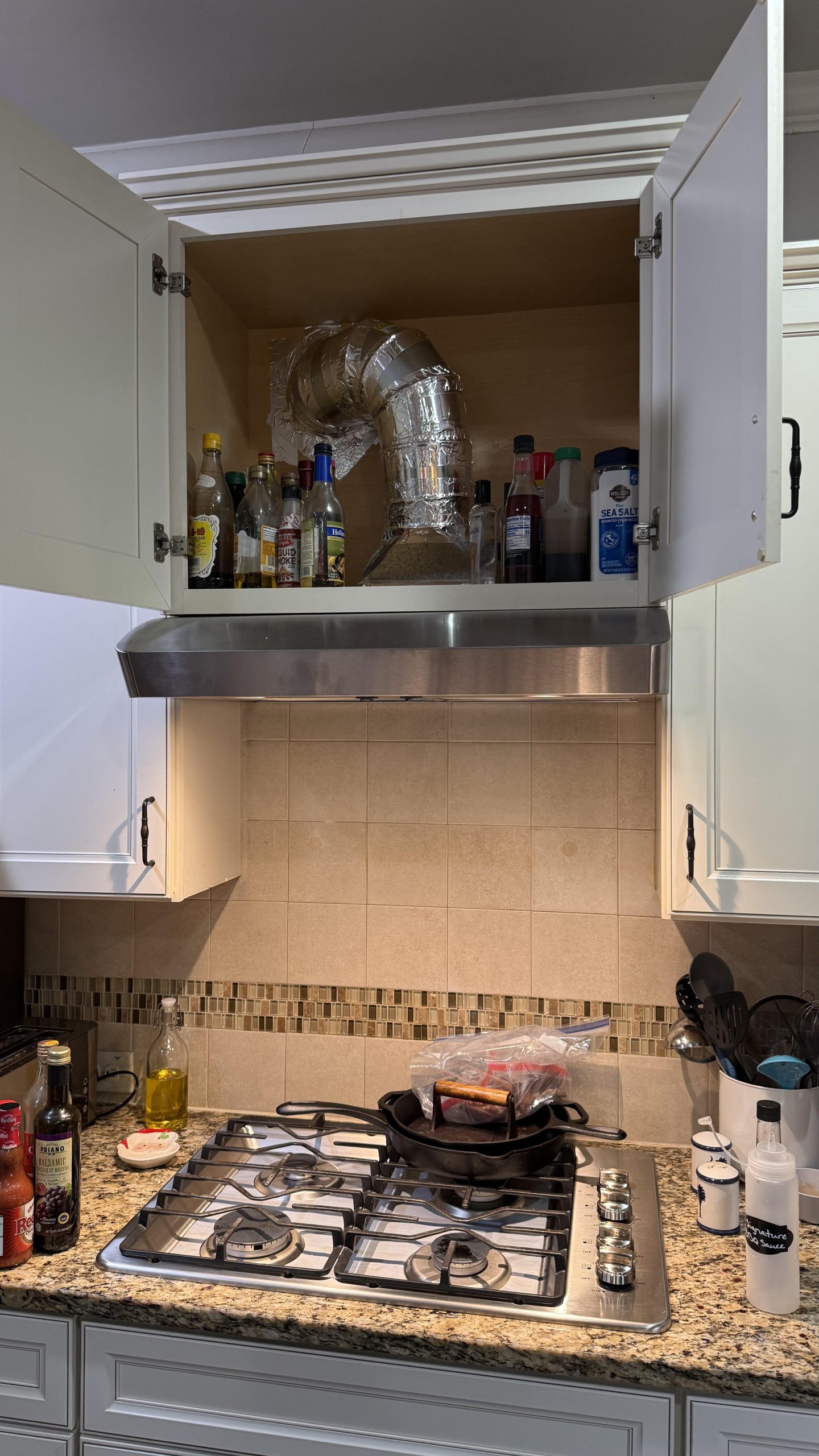 Can You Use Flex Duct for Range Hood: Expert Guide & Tips – buzzlyo