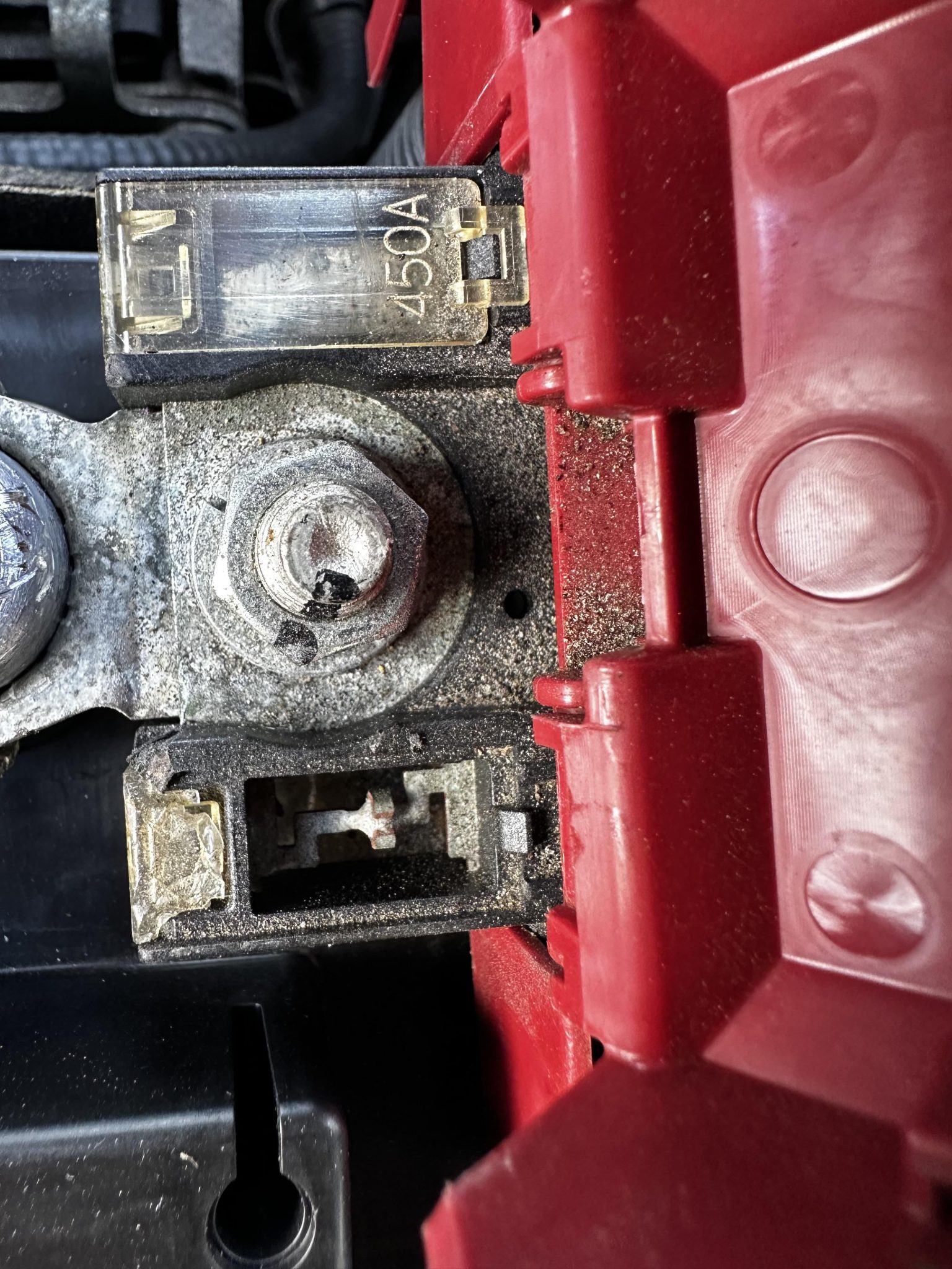 How To Open Nissan Altima Trunk With Dead Battery: Quick Easy Hacks ...