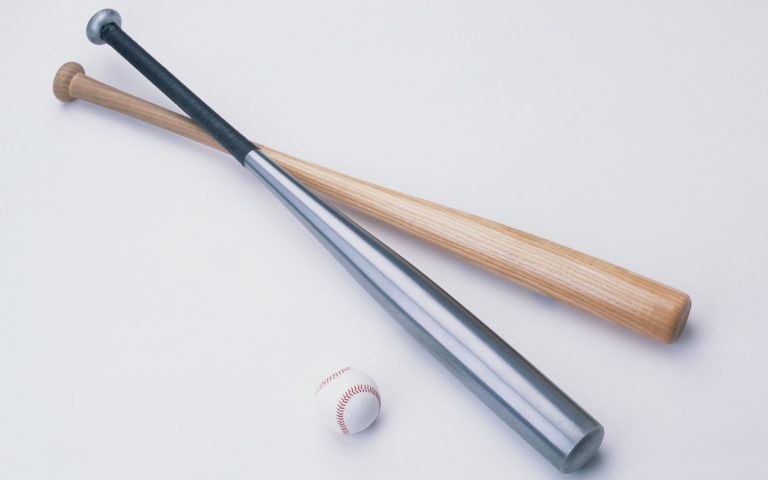 Why Do College Baseball Use Aluminum Bats: Key Benefits Explained – buzzlyo